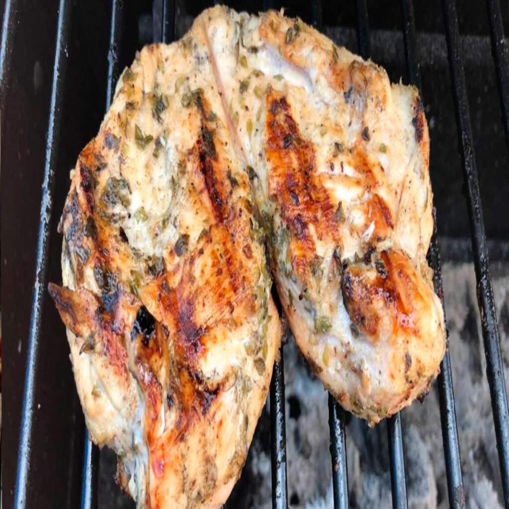 Pecho de Pollo a la parrilla - CARL´S GRILL ¡Porque tú mereces lo mejor!